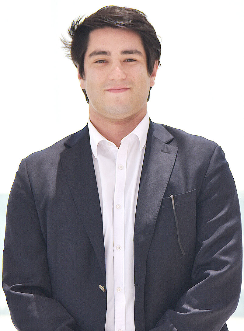 Hermosilla & Compañía